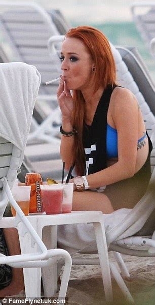 Teen Mom Star Maci Bookout Spotted Smoking And Drinking At Miami Beach