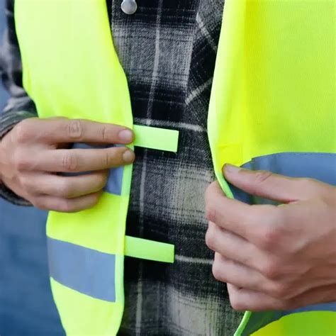 Streetwize Hi Viz Jacket Yellow Adult Camp And Climb
