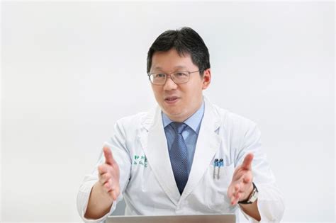 發作一次就可能癱瘓、失明！泛視神經脊髓炎的警訊與治療，神經專科醫師圖文解說 Beanfun