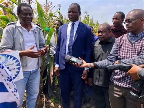 Matokeo Chanya WIZARA YA KILIMO YAMLILIA RAIS MSTAAFU BENJAMIN WILLIAM MKAPA