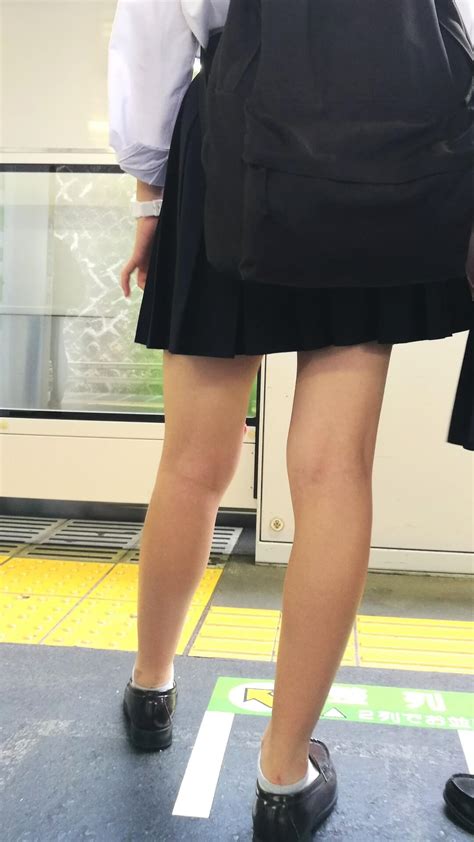 【画像】jkちゃんふとももに貯めに貯めた精子をぶっかけたいよなww Jkちゃんねる 女子高生画像サイト