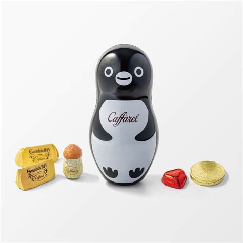 Jr Tokyo Station Suica Penguin And Railway Fair 2023 Macarons Sponge