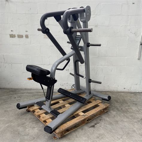 Precor Discovery Low Row Equip4gyms