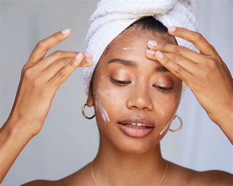What Makes Salicylic Acid For Skin The Holy Grail Ingredient