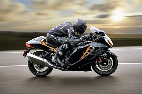 30 anos da Suzuki no Brasil 5 modelos que fizeram história