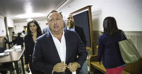 Texas Judge Allows Alex Jones Defamation Suit To Move Forward