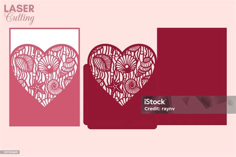 바다 조개 패턴 하트와 레이저 컷 포켓 봉투 절단용 템플릿입니다 레이스 하트와 결혼식 초대또는 발렌타인 인사말 카드 모형 결혼식에 대한 스톡 벡터 아트 및 기타 이미지