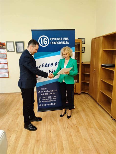 Opolska Izba Gospodarcza w Opolu objęła patronatem naszą szkołę Liceum nr VIII Opole