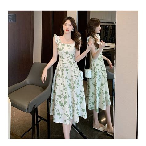 ♦ Koreandress🌻（พร้อมส่งจากกทม มาถึงใน 3 5 วัน）🌻เดรส🍄ผู้หญิงชุดเดรสลายดอกไม้กระโปรง กระโปรงยาวคอ