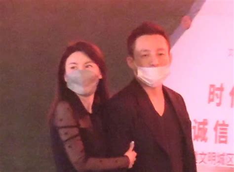 汪小菲新女友仪表端庄，张颖颖看热闹玩互动，曝光汪小菲情感乱象 哔哩哔哩