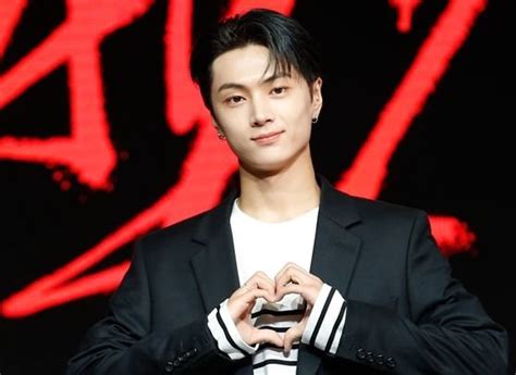 Enhypens Jay Posts Second Apology Over Korean History Controversy
