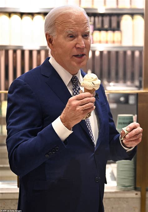 Biden Ripped For Previewing Ceasefire In Gaza While Holding Ice Cream Daily Mail Online