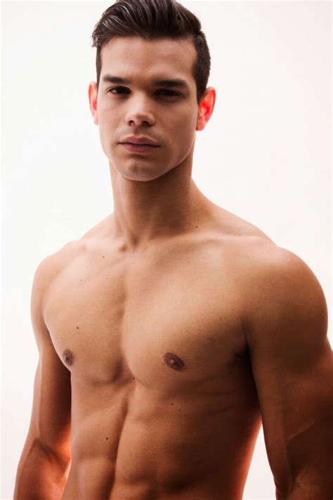Mister Men Universe Perú Joel Farach by talented Tino Vargas Mr Men