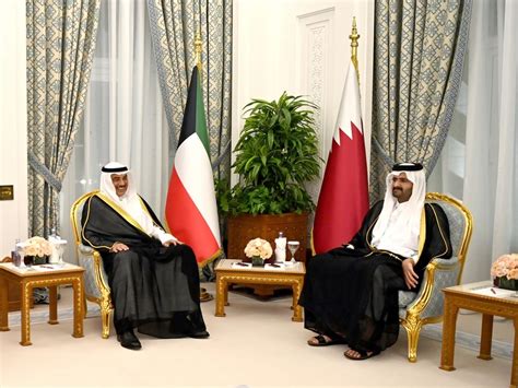 ولي العهد الكويتي ونائب أمير قطر يبحثان المستجدات الإقليمية وكالة
