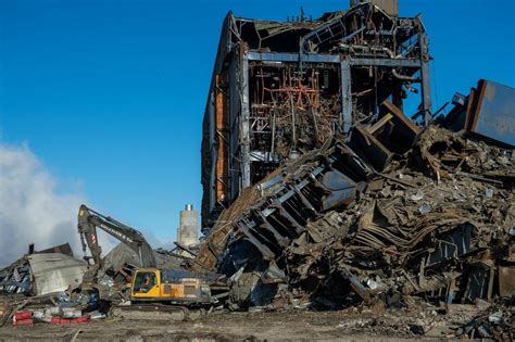 Didcot Power Station Bodies Search Will Take Time Bbc News