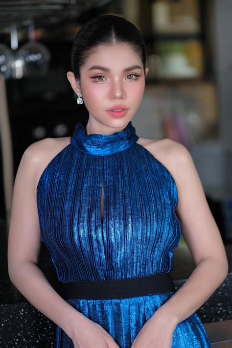លេងស្ទាយ៍មួយឈុតនេះ មាស សុខសោភា ជះសម្រស់ឡើងស្អាតខ្លាំង Khmerload
