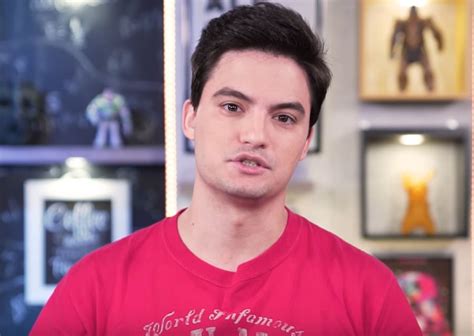 Felipe Neto Surpreende Ao Sofrer Transformação E Ganha Prêmio Gay