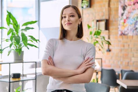 People Who Are Highly Intelligent Often Exhibit These 15 Behaviours