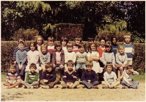 Photo De Classe Cp De 1980 Ecole Saint Exupery Avord Copains Davant
