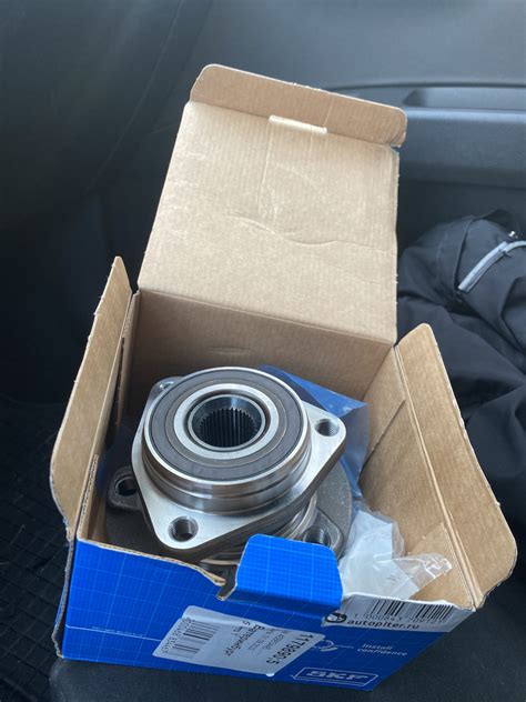 Замена передних подшипников ступицы колеса — SEAT Leon FR (Mk3), 1,8 л ...