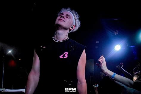 «Ты как долг для Замая ведь ты знаешь что бы ни случилось не отдам тебя родная… как Lida