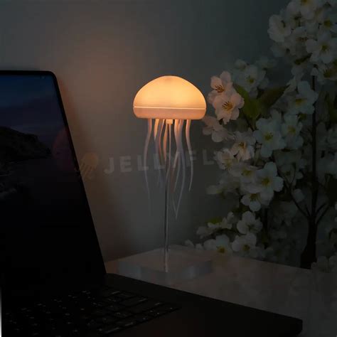 Jellyfish Lamp Led Mood Light With Dancing Tentacles Jellyflow