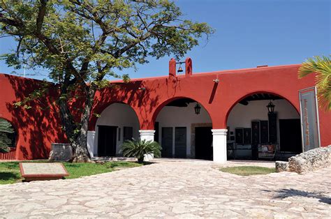 Museo de la Arquitectura Maya Mexicanísimo