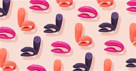Why The We Vibe Chorus Is The Best Couples Sex Toy The Everygirl