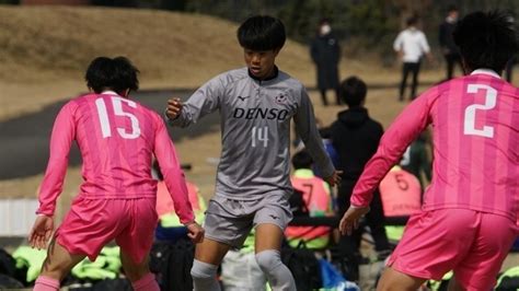 Mom857 関西選抜df濃野公人関西学院大3年 「sbとして世界まで」。転向1年弱の右sbが圧倒的な動きでサイドを攻略