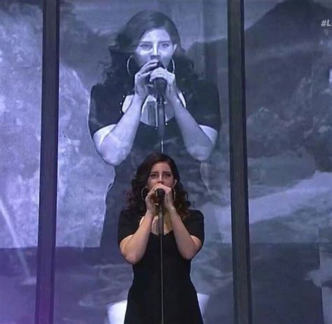 Pin de 𝒜 em Lana del Rey Lana del rey