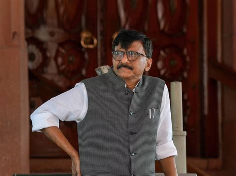 “संजय राऊतांनी पुरावे सादर करावेत” मानहानीप्रकरणी गैरहजेरीवरुन