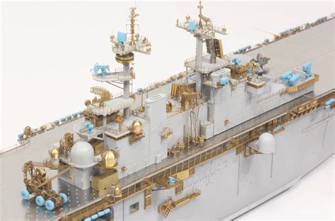 Uss Lhd 2 Essex Kitdetail Up Set