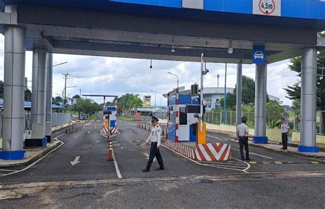 Nhanh chóng dập tắt đám cháy tại Tiểu đoàn căn cứ sân bay Pleiku