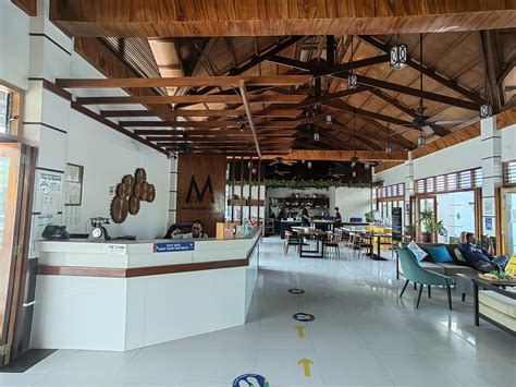 Restaurant And Beach Bar I Marand Beach Resort