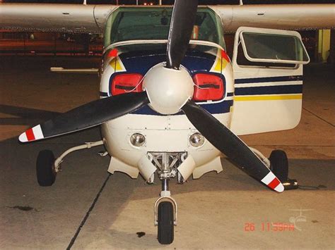 N6969b 1978 Cessna 210 On
