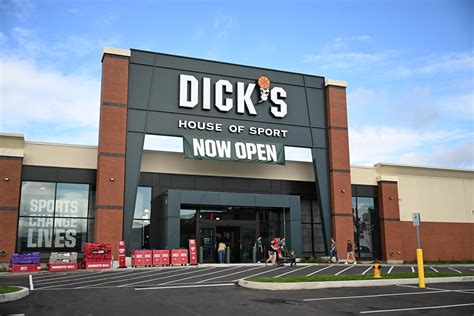 News Dicks Sporting Goods Adds To House Of Sport Store Roster