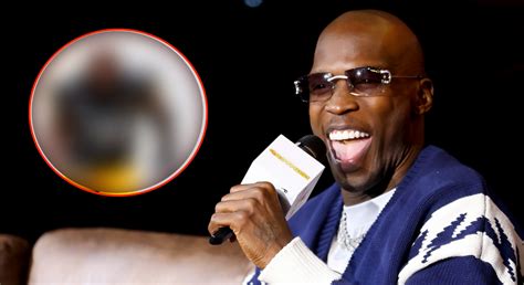 Chad Ochocinco Mocks Fellow Nfl Standout As Pair Agree To Super Bowl