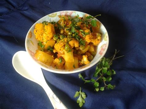Hemas Musings Aloo Gobhi Aur Matar Ki Sabji आलू गोभी मटर की सब्जी