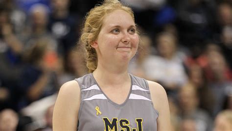 Lauren Hill Dies At 19 After Battle With Brain Cancer