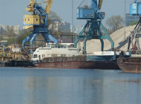 Миколаїв — Фото — Водный транспорт