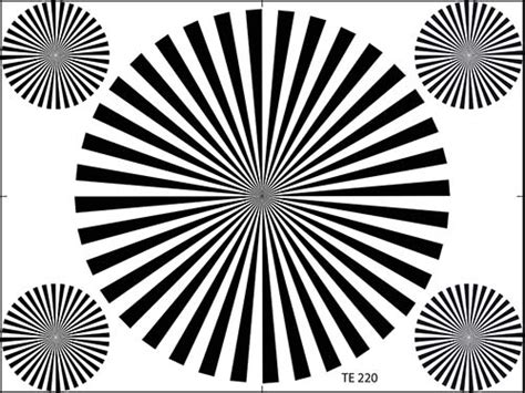 TE220 Back Focus Test Chart 36 Cycles With Corner Stars