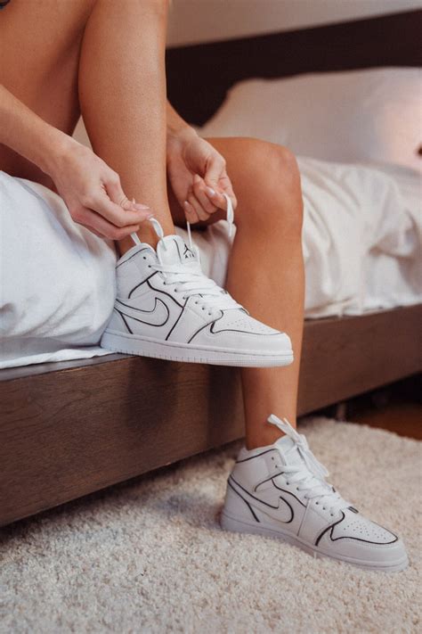 Comment Bien Nettoyer Ses Baskets Blanches So Healty
