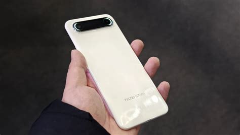 TECNO Pamer SPARK Slim Di MWC 2025 Smartphone Konsep Ultra Tipis Jagat Gadget