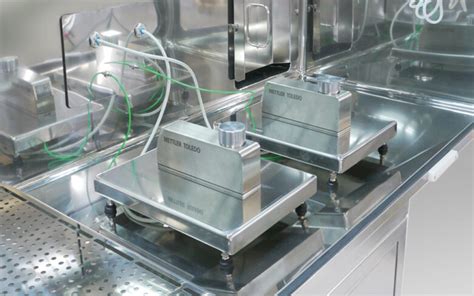 Potent API Processing Isolator For Pharmaceutical Companies Comecer
