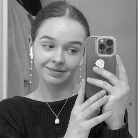 Hᥱᥣᥱᥲ eh lea Threads Say more Hᥱᥣᥱᥲ eh lea Threads Say more