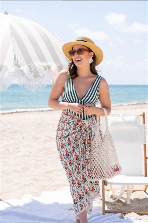 32 Super Cute Beach Outfit Ideas The Ultimate Guide To Chic