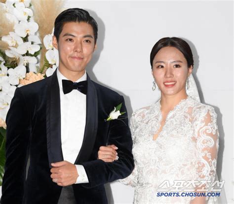 올해 제일 행복해 강남♥이상화 결혼 5년 만에 드디어 2세 준비하나정자 냉동까지 강나미
