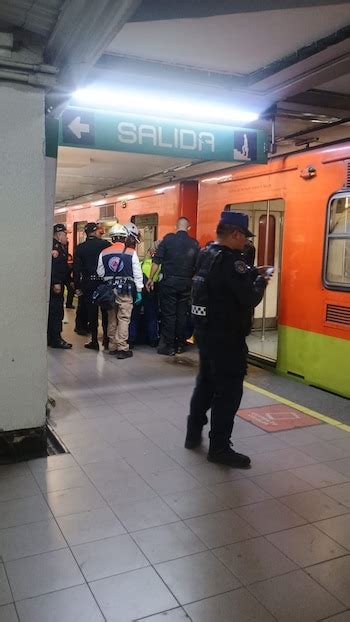 Mujer Se Lanza A Vías Del Metro En Estación Bellas Artes Detienen
