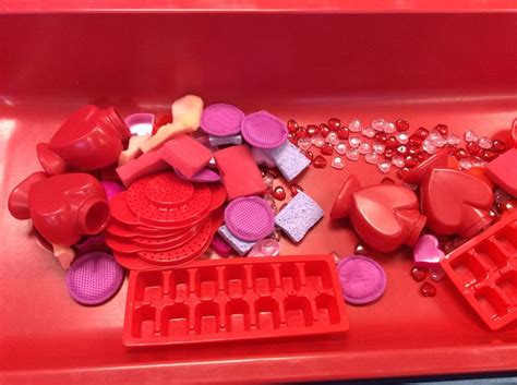 Valentines Sensory Table A Variety Of Red Pink Purple Materials Are