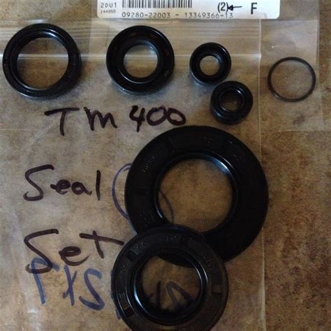 Suzuki Tm400 1971 75 Ts400 72 77 Engine Main Crank Shaft Seal Set